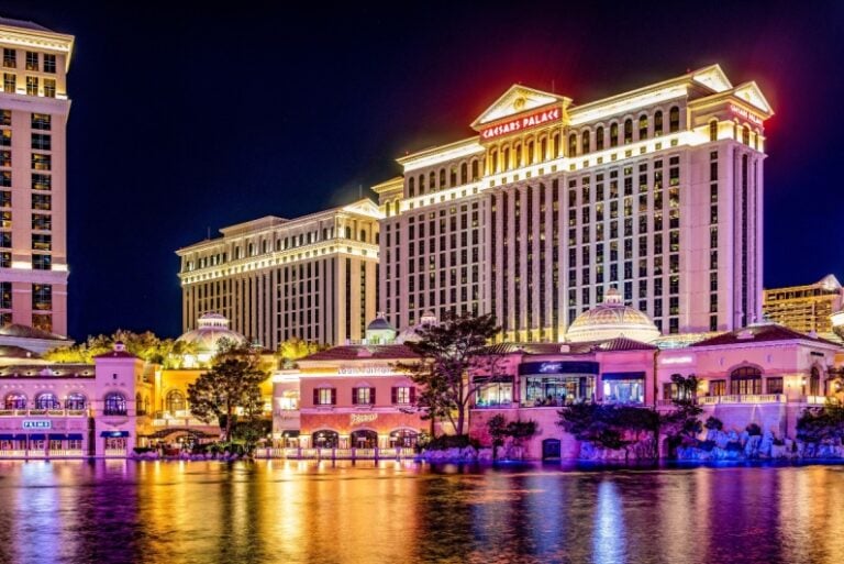 Caesars Investing Nearly $1bn into Vegas Strip Properties